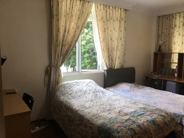 Room for rent Orchard, Singapore - Full Board Homestay
