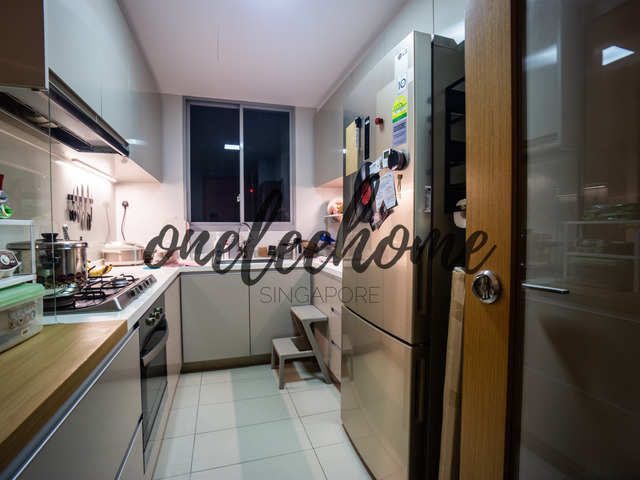 Room for rent Punggol, Singapore - Prive Condo | 1 Common Room | For Rental