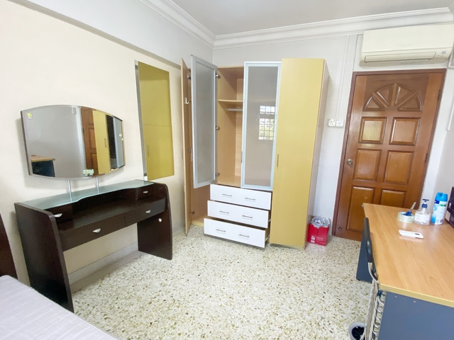 Room for rent Ang Mo Kio, Singapore - ANG MO KIO ROOM FOR RENT