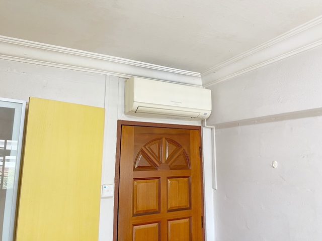 Room for rent Ang Mo Kio, Singapore - ANG MO KIO ROOM FOR RENT