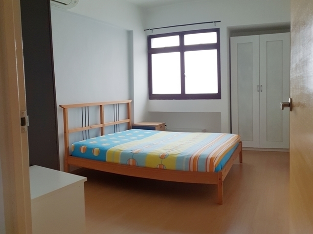 Room for rent Sengkang, Singapore - Comfy Spacious Common Room For ...