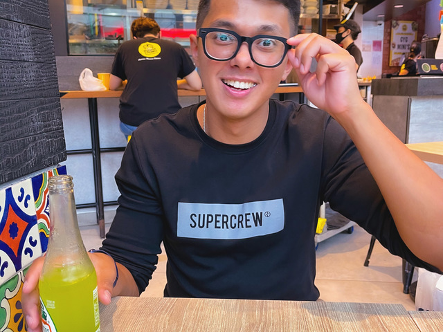 Roommate John Yong Chong Hui is looking for a room in Punggol, North ...