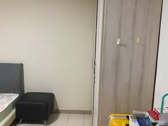 Room for rent Bedok, Singapore - one single room for rent, one person only