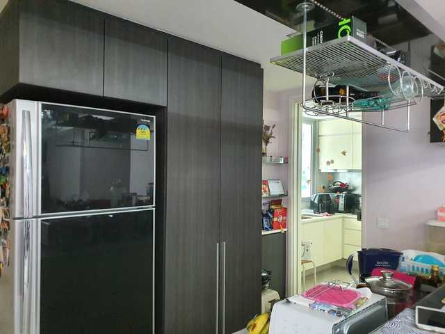 Room for rent Changi, Singapore - Changi Flora drive 1 Condo with pool ...