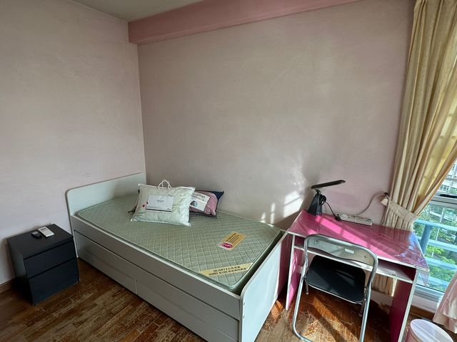 Room for rent Punggol, Singapore - Prefer one guy...Nice common room ...