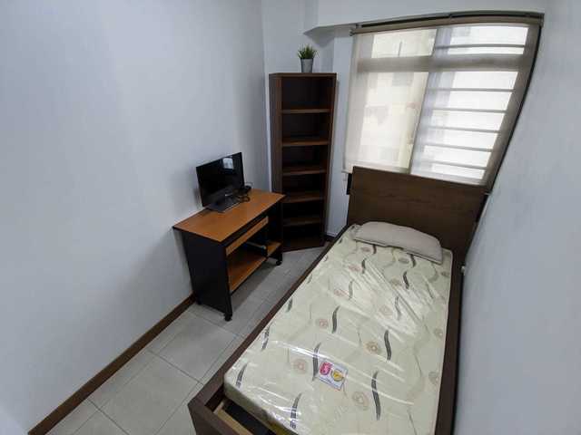 Room for rent Jurong West, Singapore - Decent single room