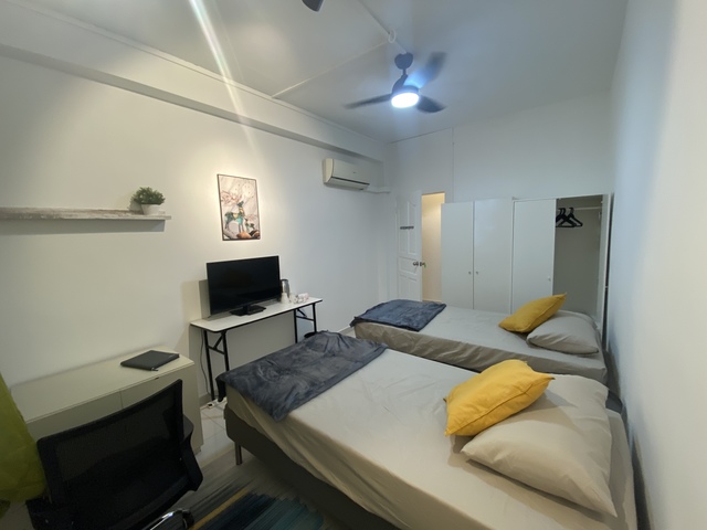 Room for rent Novena, Singapore - Vision co-Living comm room