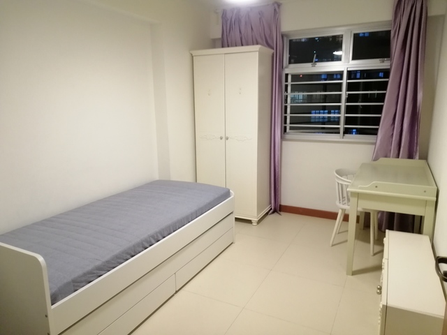 Room for rent Yishun, Singapore - Common Room @431D YISHUN AVE 1