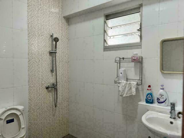 Room for rent Sembawang, Singapore - Female environment ..Nice Common ...