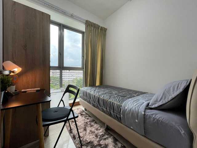 Room for rent Bukit Batok, Singapore - Common rooms (1 pax per room ...