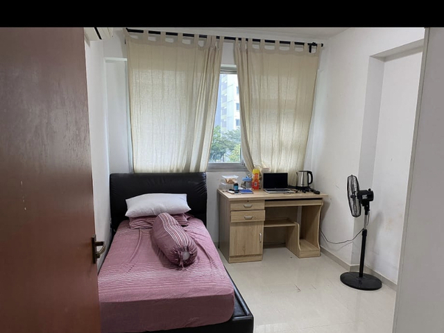 Room for rent Boon Lay, Singapore - Room Rent at Boon Lay