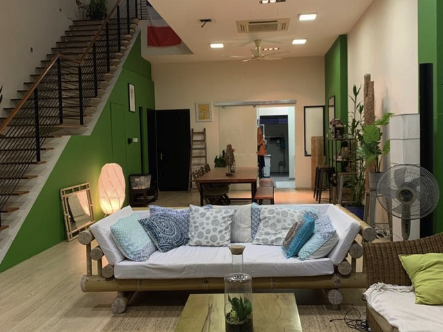 Room for rent Joo Chiat, Singapore - Huge master room in beautiful ...