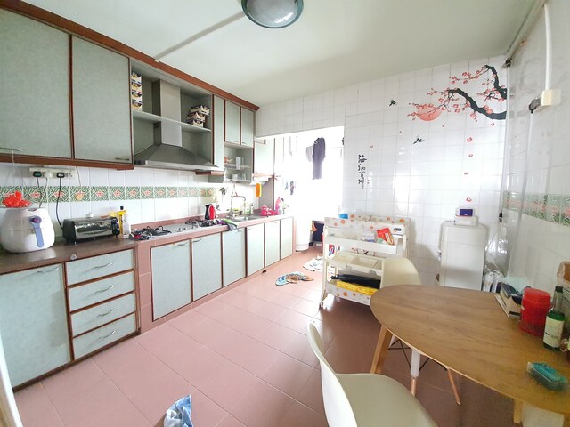 Property for rent Woodlands, Singapore - (3+1) Blk 410 Woodlands Street ...