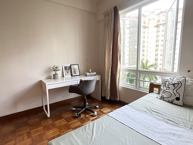 Room for rent Tampines, Singapore - Cozy Fully Furnished Condo Common ...