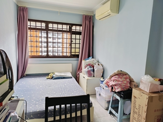 Room for rent Bukit Panjang, Singapore - Common room, 4mins walk to ...