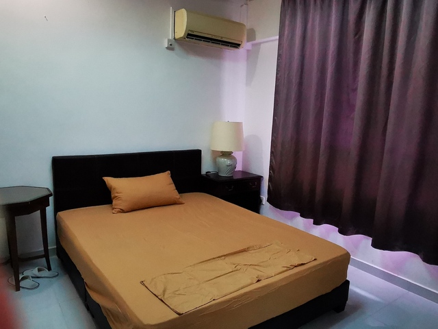 Room for rent Geylang, Singapore - Common room @ Aljunied, Dakota ...