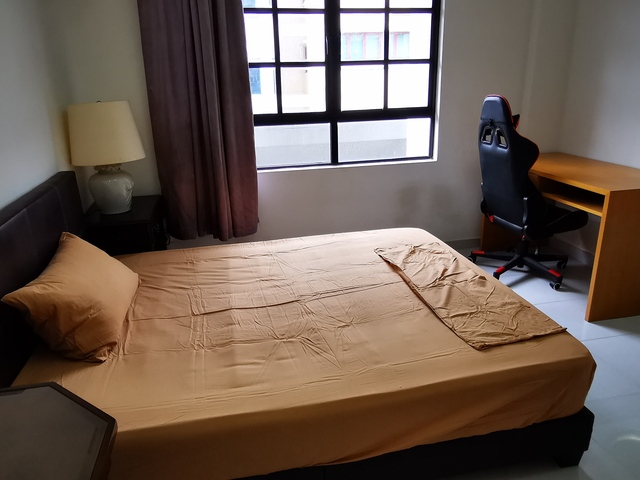 Room for rent Geylang, Singapore - Common room @ Aljunied, Dakota ...