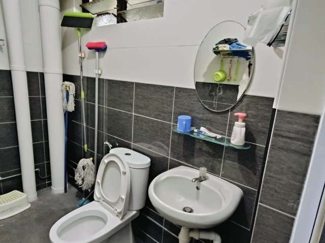 Room for rent Bukit Panjang, Singapore - Common room, 4mins walk to ...