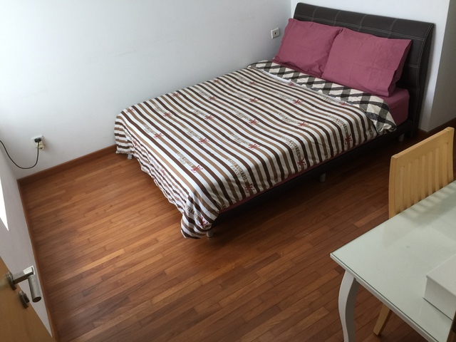 Room for rent Bedok, Singapore - Tanah Merah mrt condo Master room for rent