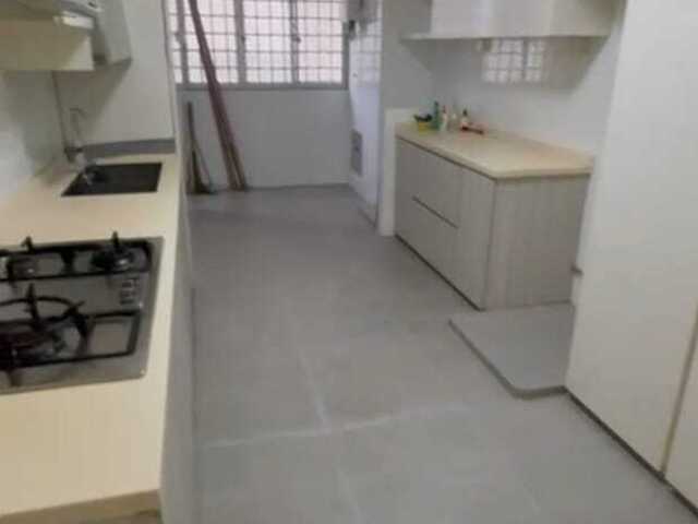 Room for rent Bedok, Singapore - Chai Chee Drive Master bedroom and ...