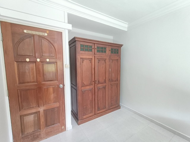 Room for rent Sengkang, Singapore - Spacious Sengkang room, 241 ...