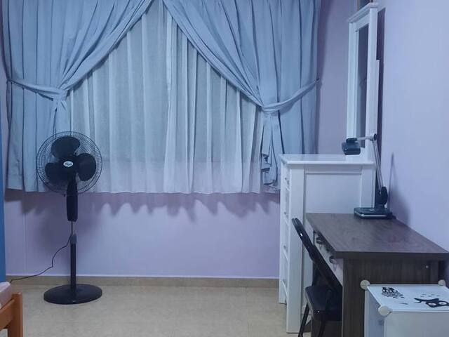 Room for rent Boon Lay, Singapore - HDB room near Pioneer MRT & Boon ...