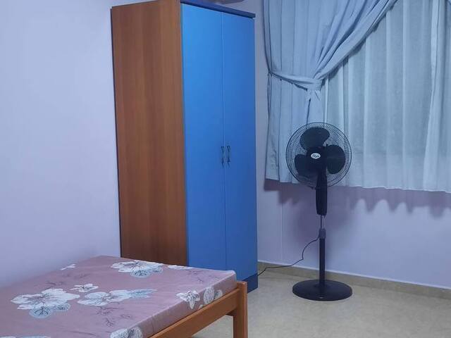 Room for rent Boon Lay, Singapore - HDB room near Pioneer MRT & Boon ...