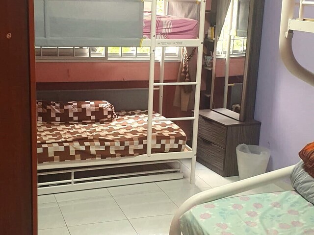 Room for rent Tampines, Singapore - Sharing Room for Rent at Blk 348 ...