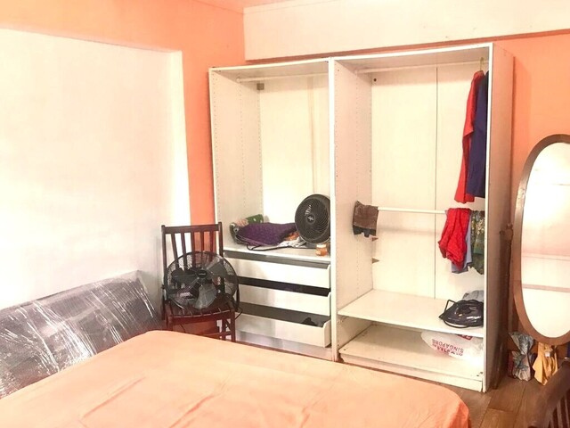 Room for rent Toa Payoh, Singapore - Master Room for rent at Blk 102 ...