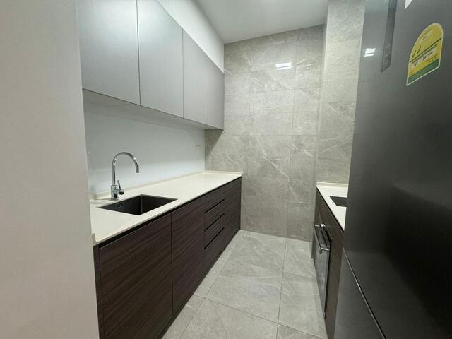 Room for rent Queenstown, Singapore - Queenstown Beautiful condo room ...
