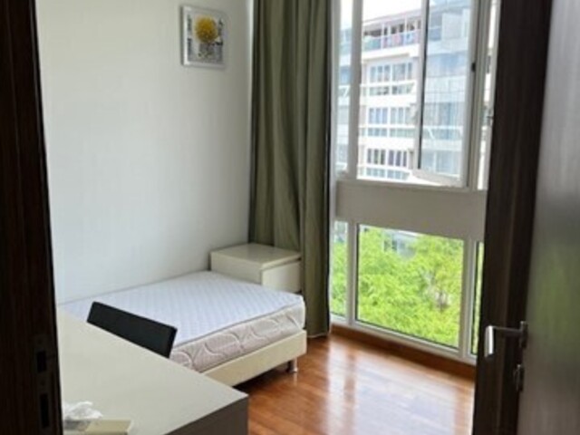Room for rent Sembawang, Singapore - condo room for rent in THE ...