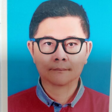 Roommates in Central Singapore