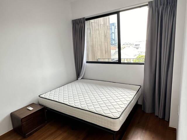 Condos for rent in Singapore, short term only