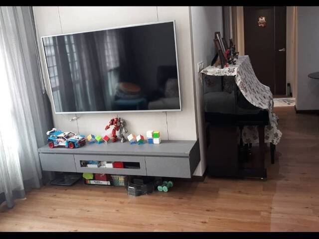 Room for rent Sembawang, Singapore - High floor newly reovated big ...