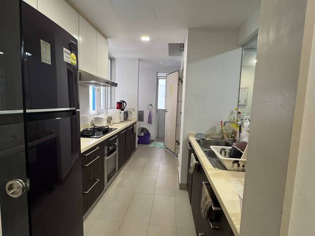 Room for rent Choa Chu Kang, Singapore - Vision co-living small common room