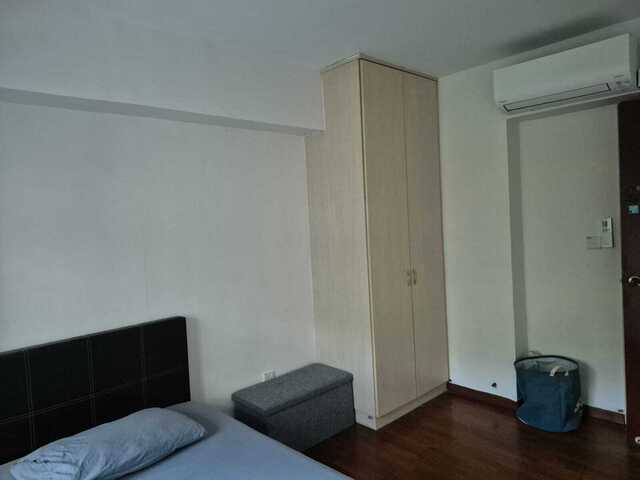 Room for rent Punggol, Singapore - Near Coral Edge LRT! Common room at ...