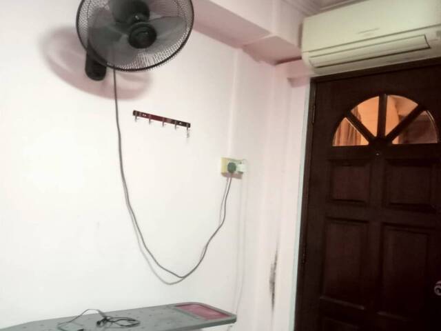 Room for rent Bukit Batok, Singapore - Common room at 626 Bukit Batok ...