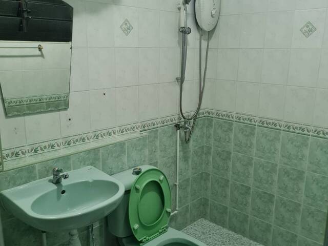 Room for rent Hougang, Singapore - Common room at 918 Hougang Avenue 9 ...