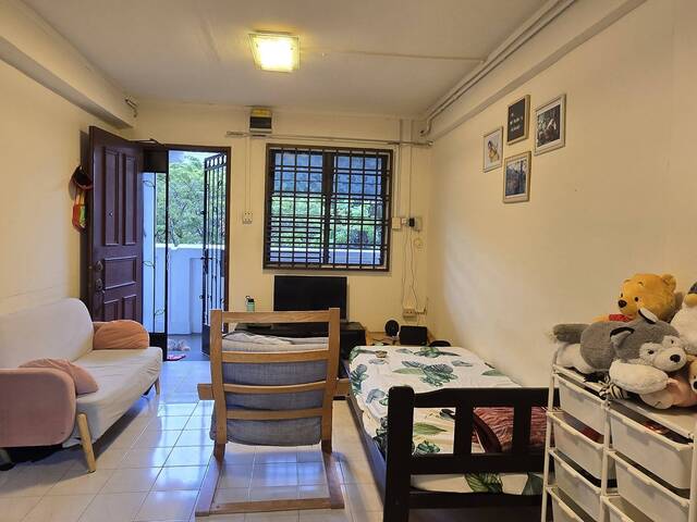 Property for rent Hougang, Singapore - For Rent 2+1 Blk 620 HOUGANG AVE ...