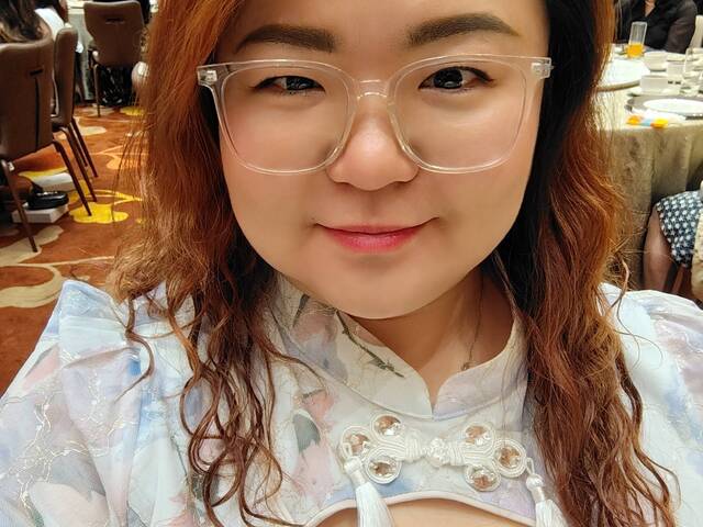 Roommate Loo Chee Jin is looking for a room in Simei, East Singapore